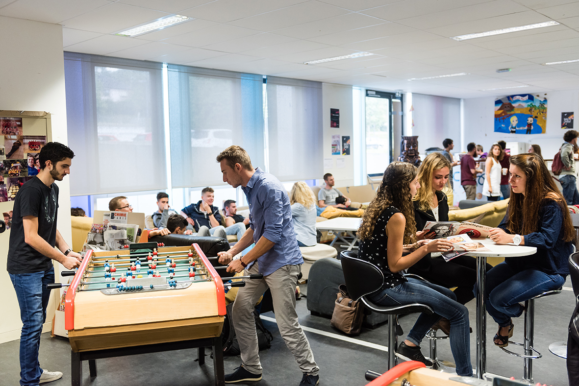 STUDENT LIFE - École Nationale Supérieure de Chimie de Mulhouse de l'UHA